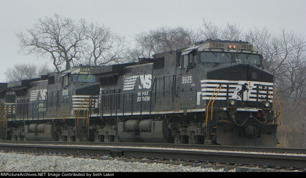 NS 8925